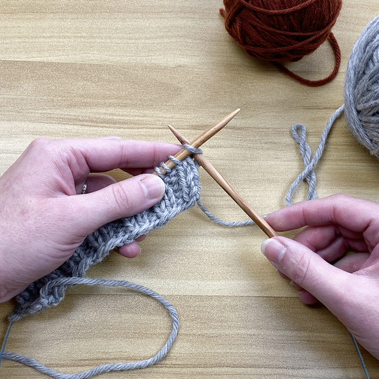 How to Work 2-Row Stripes – Elizabeth Smith Knits