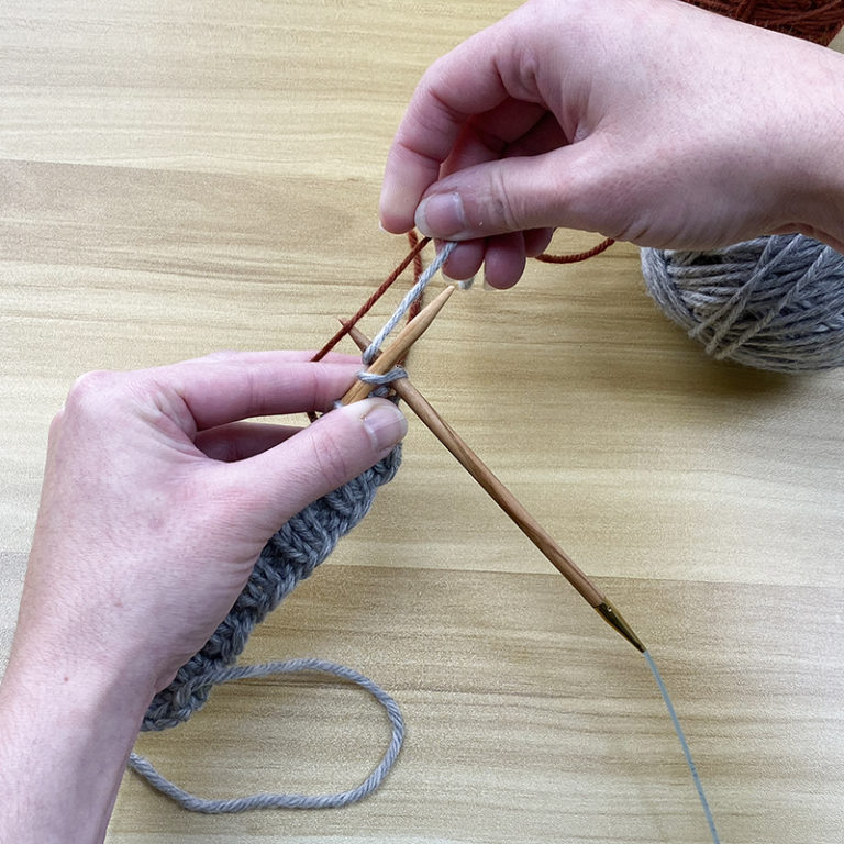 How to Work 2-Row Stripes – Elizabeth Smith Knits