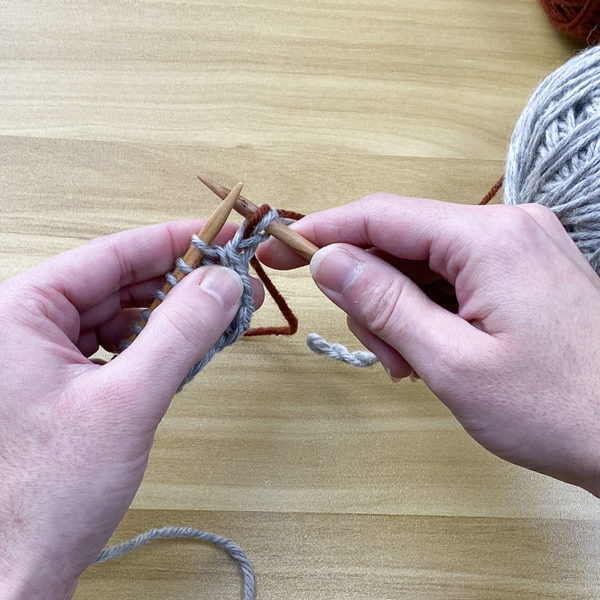 How to Work 2-Row Stripes – Elizabeth Smith Knits