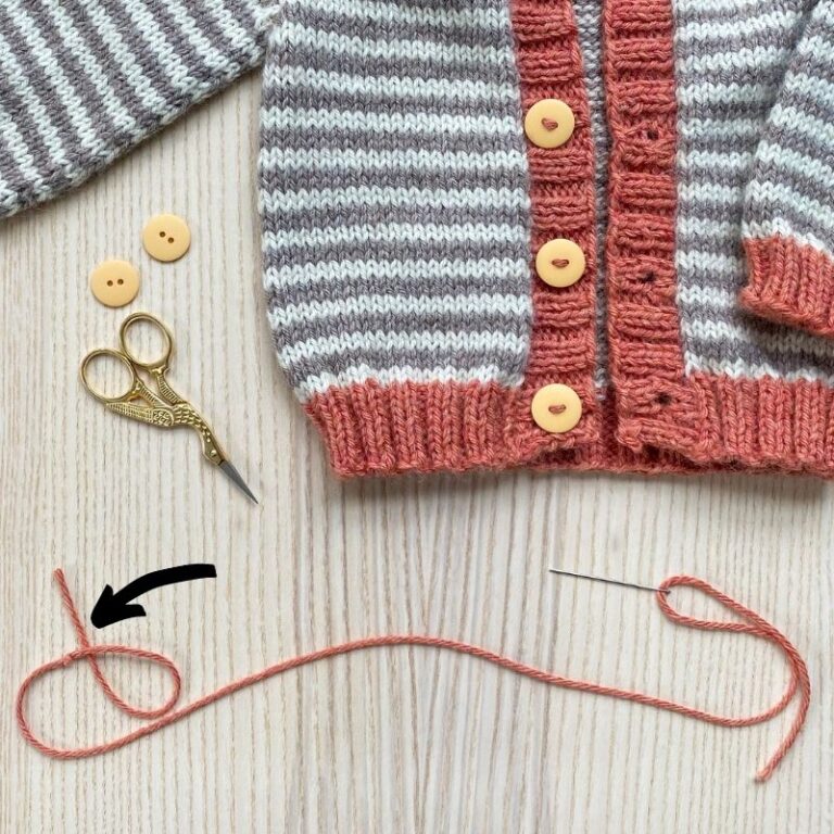 How to attach buttons to your knits – Elizabeth Smith Knits