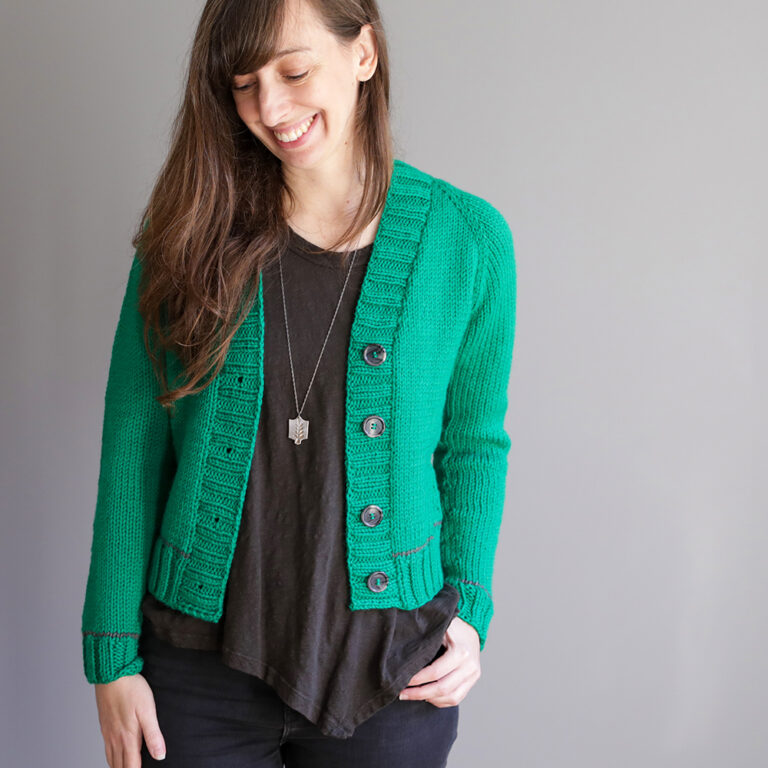 3 Tips for Picking Buttons – Elizabeth Smith Knits